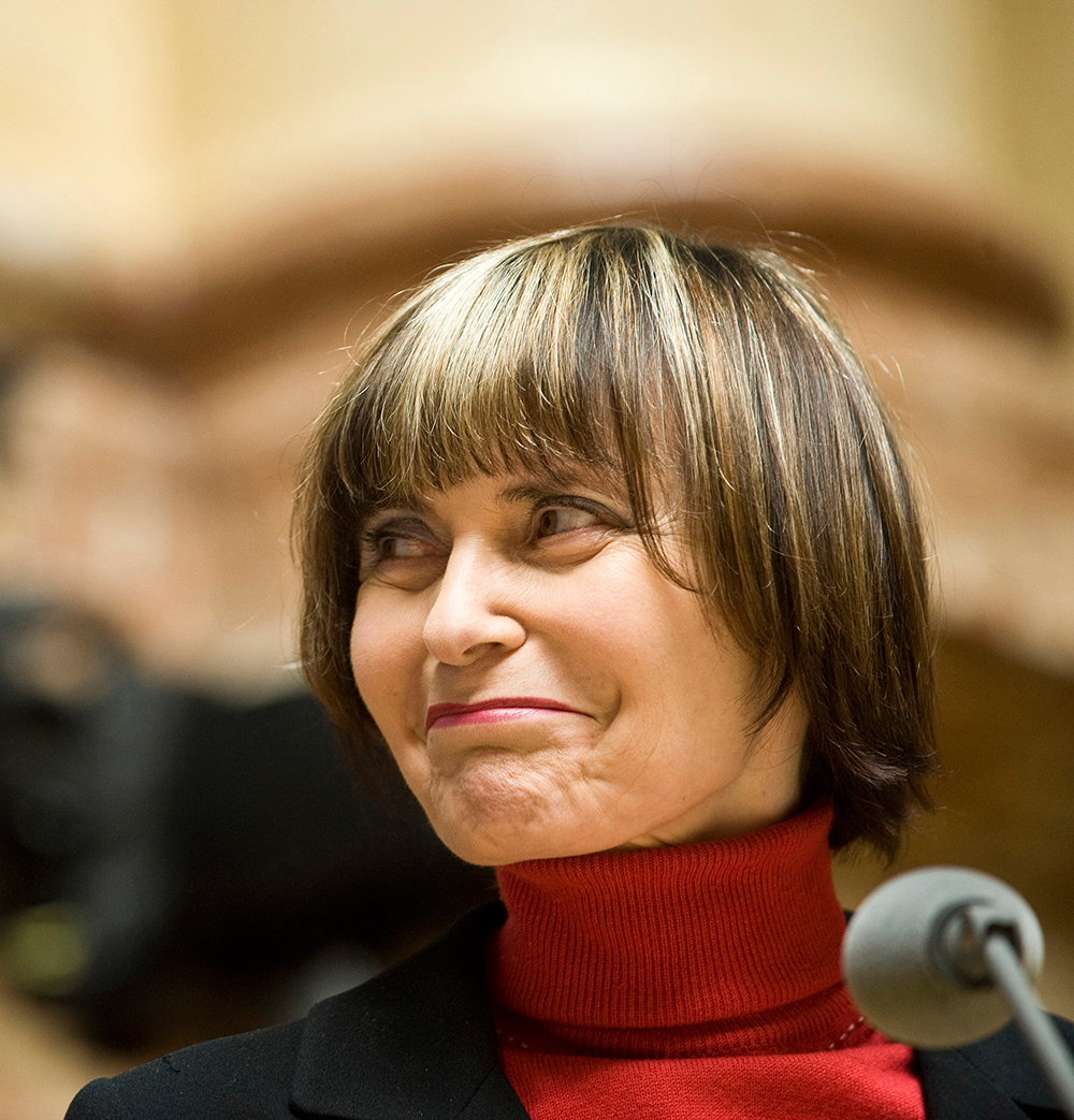 Micheline Calmy-Rey's red shoes – Swiss National Museum - Swiss history ...